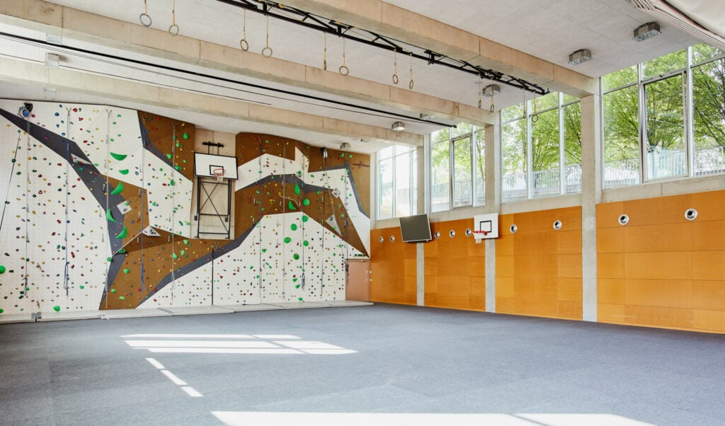 Institut International de Lancy - International School Parent