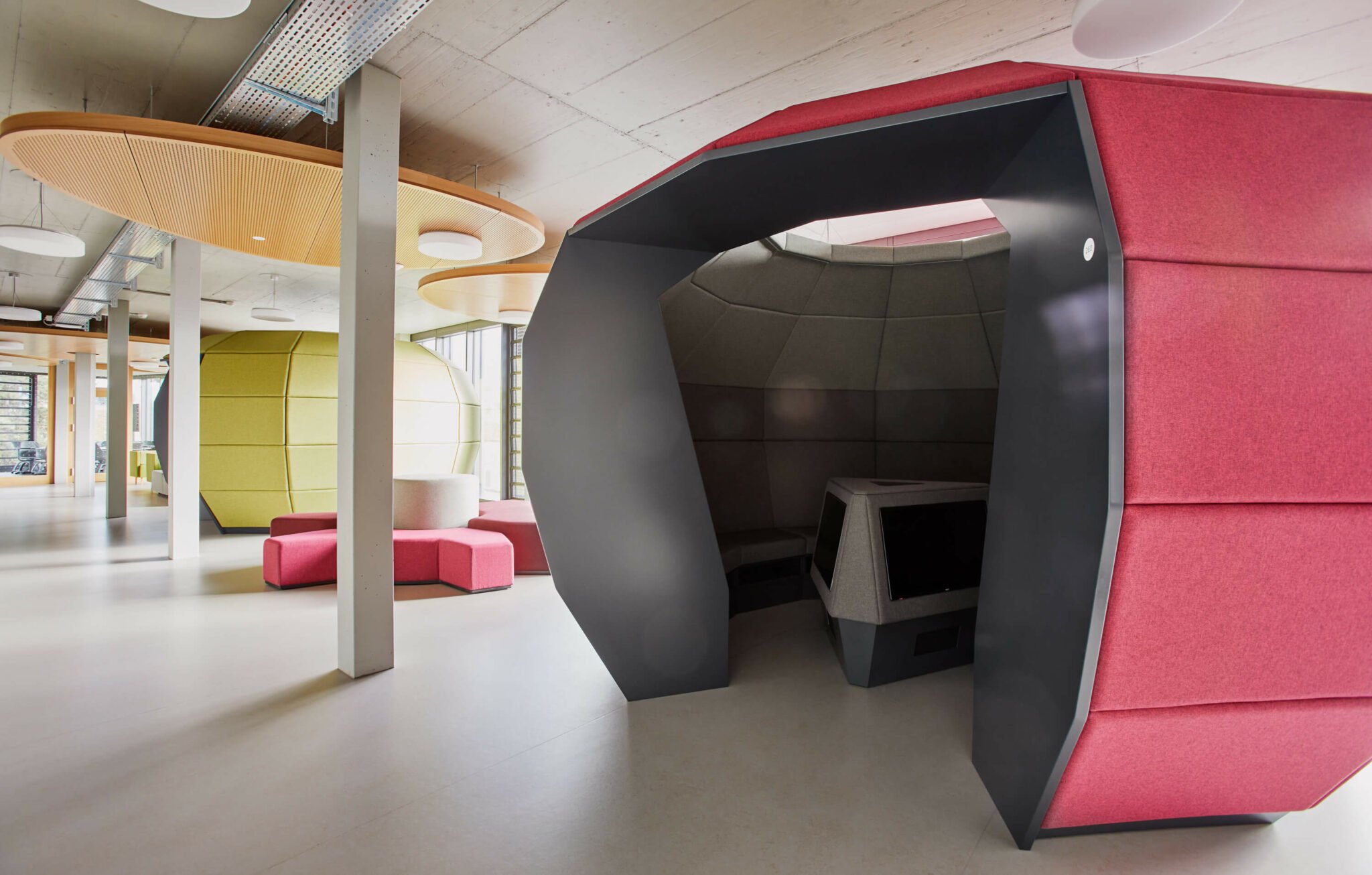 Institut International de Lancy – Geneva School Info